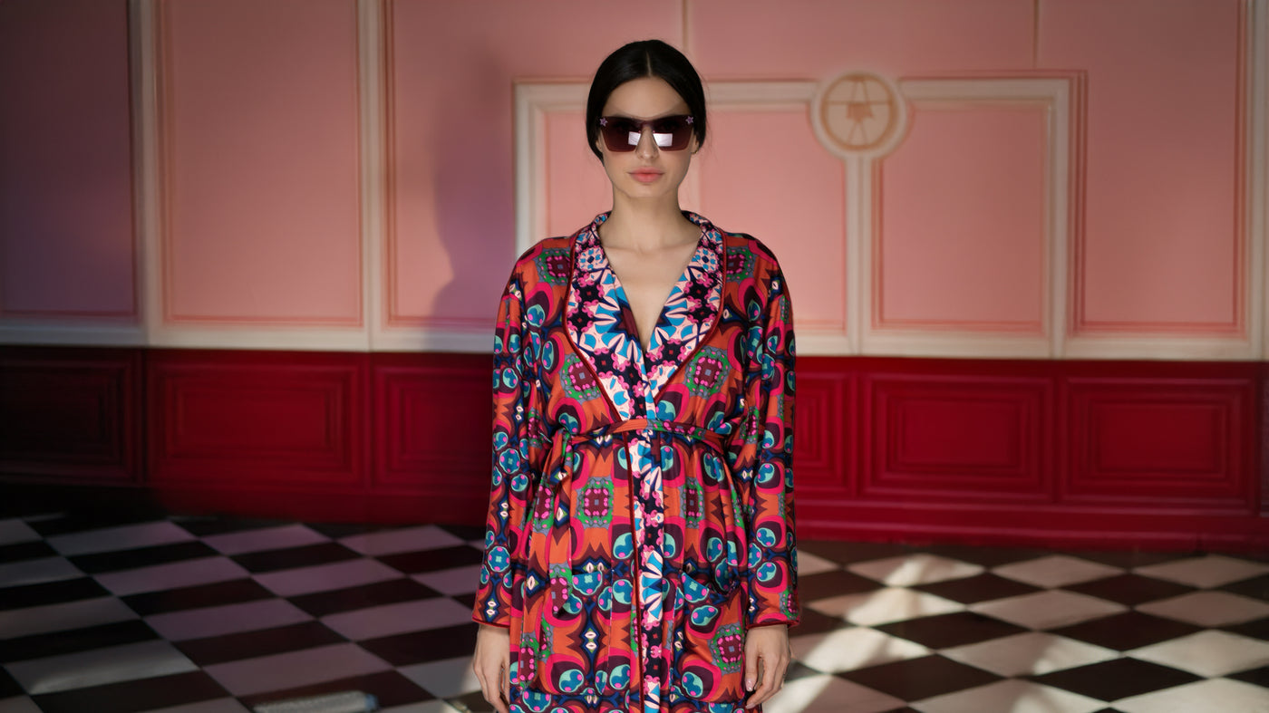 Shop Stylish Apparel Online| Buy Floral Wallpapers | NUVULA